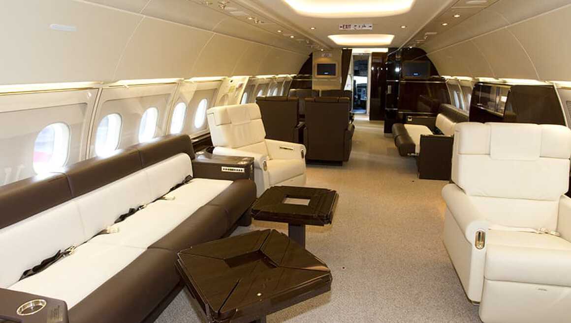 Airbus ACJ318 VIP Airliner – HopOn Jet
